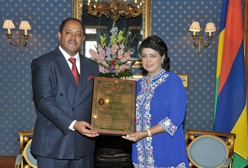 First Female President of Mauritius Recognized with URI-Africa Peace ...
