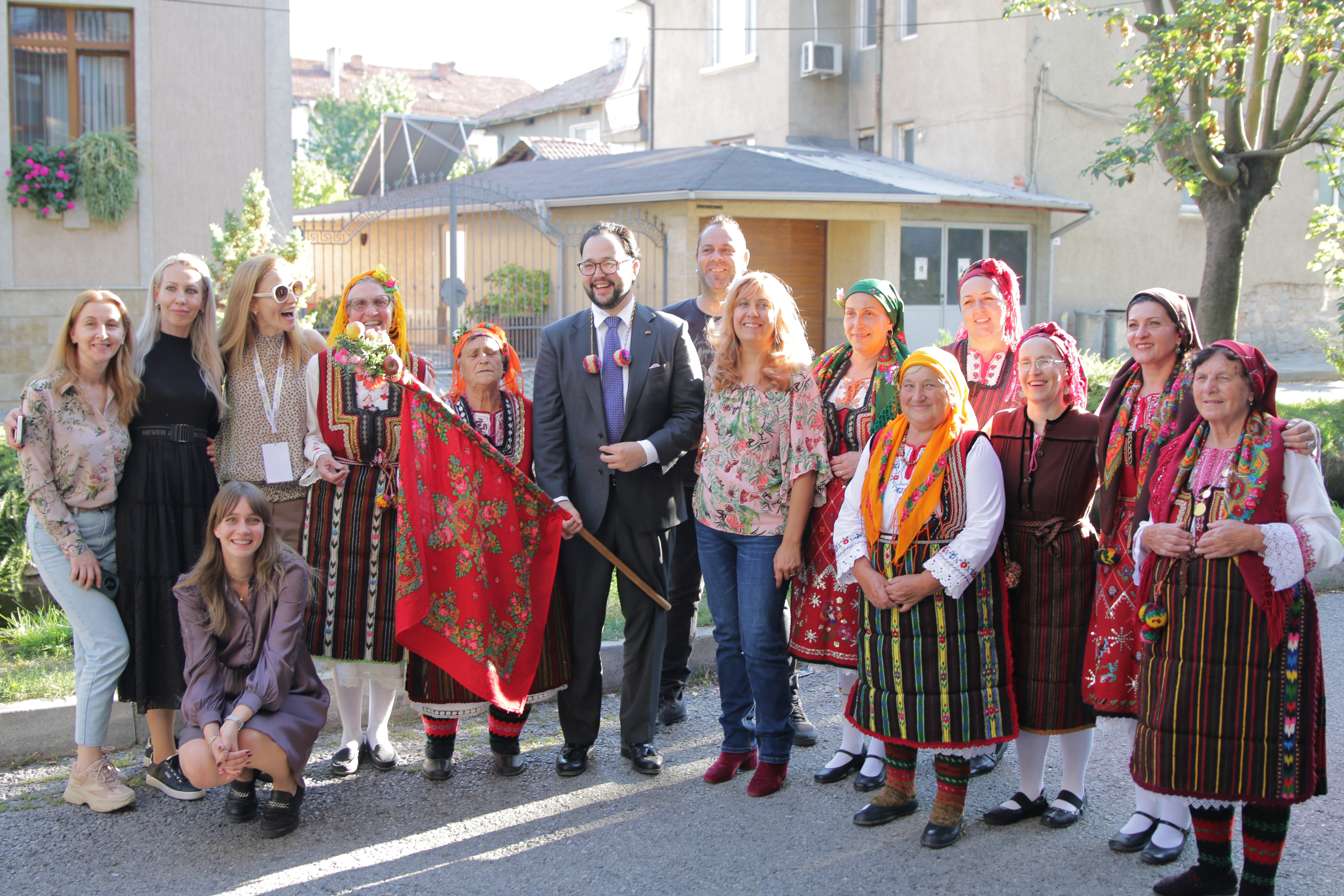 Seeding the Peace and Friendship in Yakoruda | URI